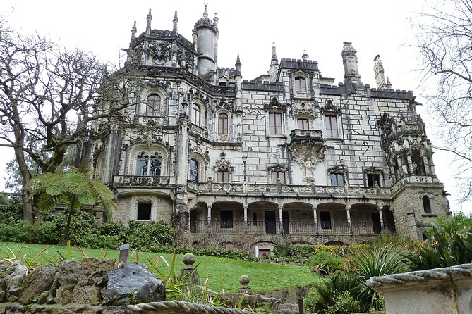Private Half-Day Tour to Sintra from Lisbon - Who Should Book This Tour?
