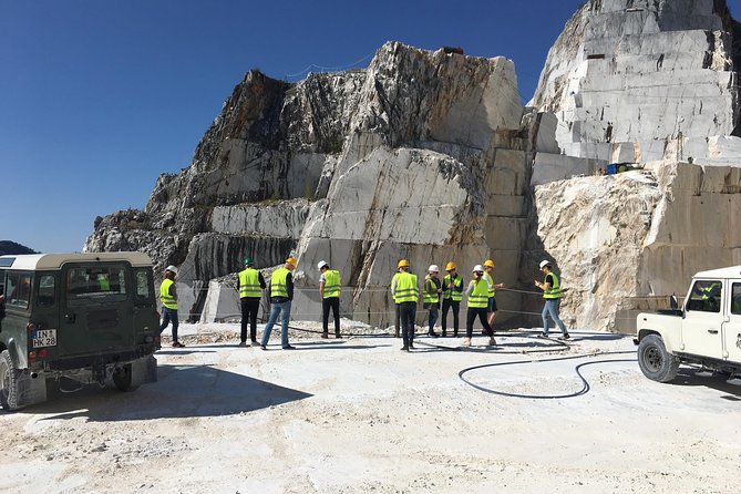 PRIVATE tour in Carrara marble quarries with 4x4 vehicles - Analyzing the Experience: What You Can Expect