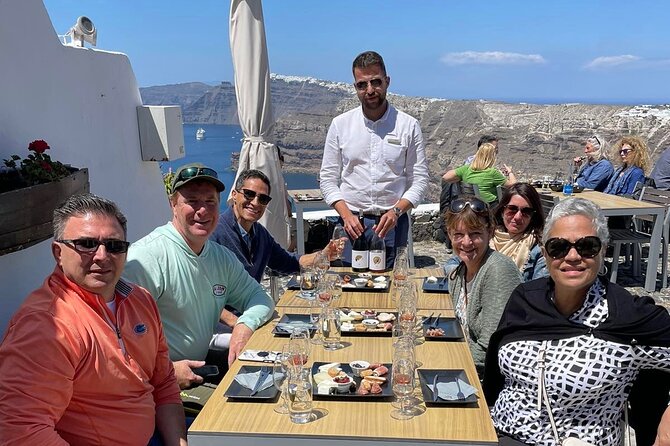 Private Wine Tour in 3 Wineries with 12 Wine Tastings and Tapas - Authenticity and Education