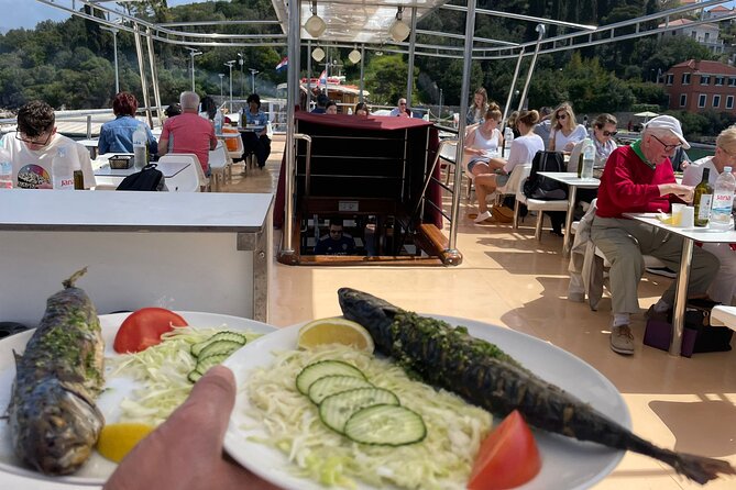 Regina Maris - Premier Elaphiti Islands Full Day with Lunch - Authentic Experiences and Guest Insights