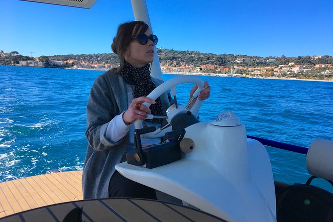 Romantic Private Tour for 2 plus guide on your own Solar Powered Boat - What Makes This Tour Special