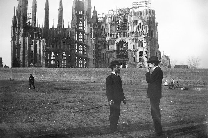 Sagrada Familia Exterior Free Tour: Stories, Secrets & Symbolism - What You Get — The Practicalities