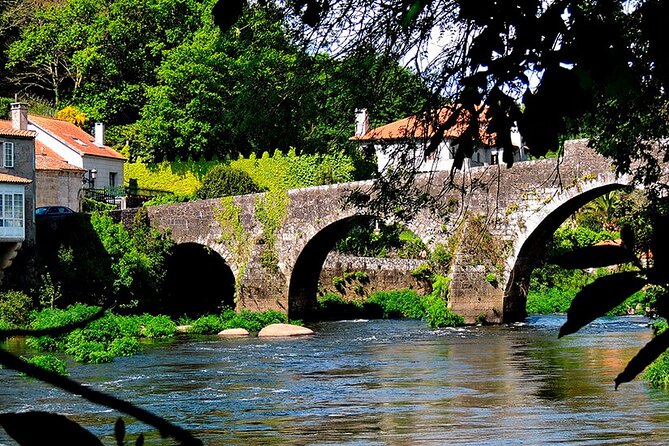 Santiago de Compostela: Finisterre, Costa da Morte, Ézaro, Muros & Carnota - Why This Tour Works for You
