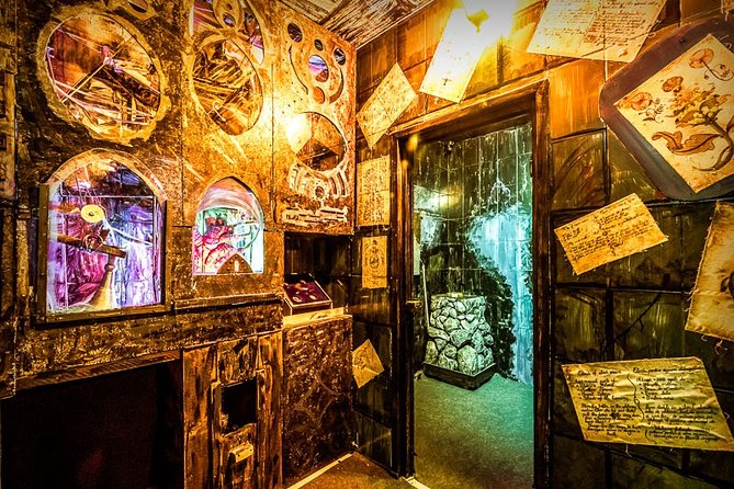 Save King's Landing - In search of Wildfire | Escape Room Brasov - The Staff: Friendly Guides and Supportive Hosts