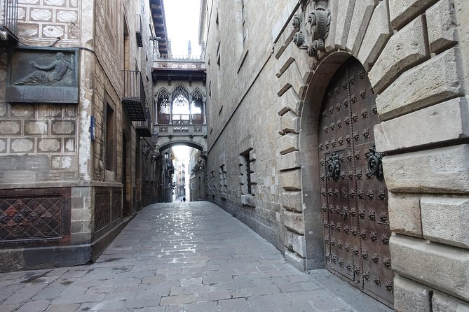 Savor Spain: Food, Wine, History & Culture Small Group Tour in Old Barcelona - The Value and the Experience
