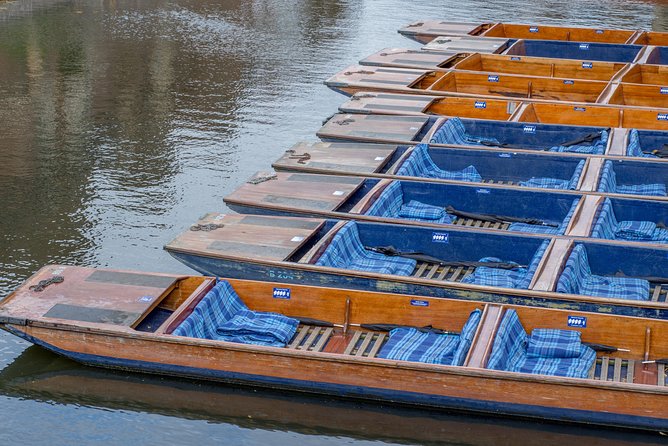 Shared | Cambridge University Punting Tour - Analyzing the Value and Practicalities