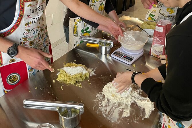 Shared Cooking Class with Fresh Garden Ingredients in Sorrento - Scenic Walk to the Kitchen