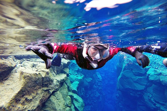 Silfra Drysuit Snorkeling Tour with Free Photos - From Reykjavik - Practical Considerations and Tips