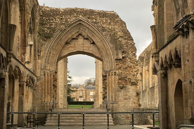 Small-Group Day Trip to Stonehenge, Glastonbury, and Avebury from London - Frequently Asked Questions