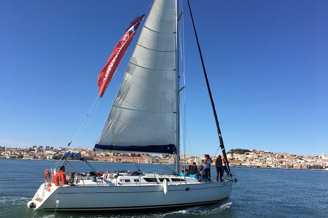 Small-Group Sailing Tour on the Tagus River from Lisbon - FAQ