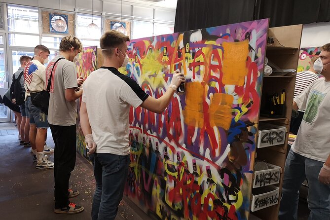 Street Art Walking Tour and Workshop in London - What to Expect Day-of