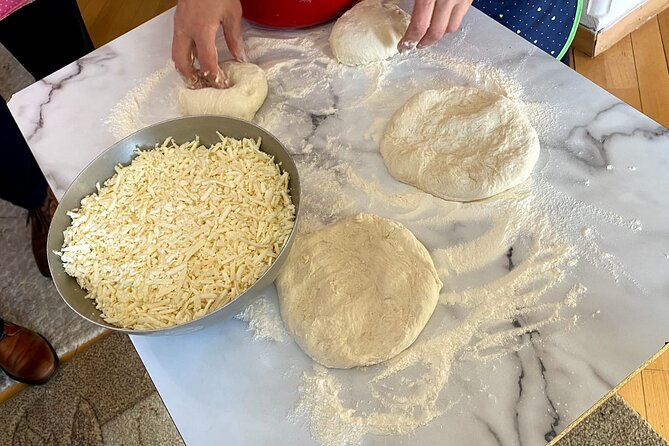 Tbilisi Food Tour in a Local Family - What the Reviews Reveal