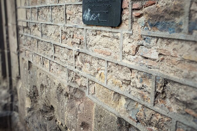 The Spanish Civil War & Franco Barcelona Walking Tour - The Authentic Experience of Seeing and Learning