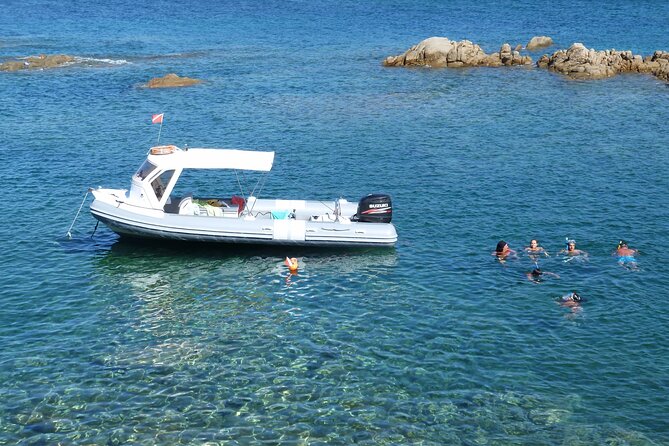 Tour in rubber dinghy and snorkeling in the Protected Marine Area of Tavolara - FAQ