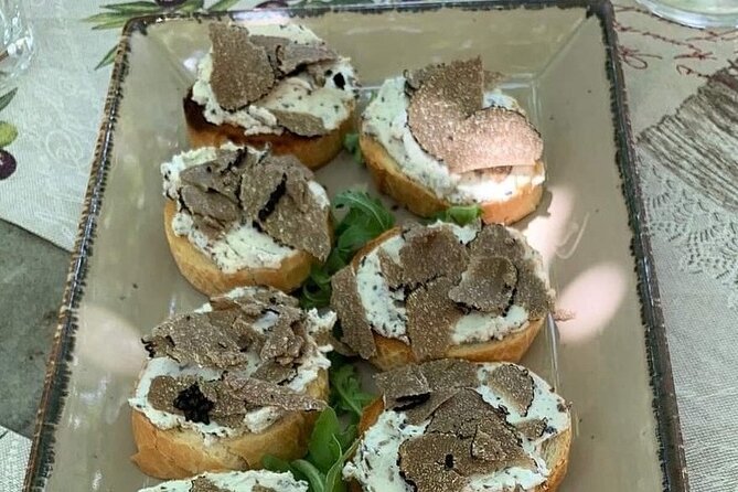 Truffle hunting adventure - The Tasting and Culinary Highlights
