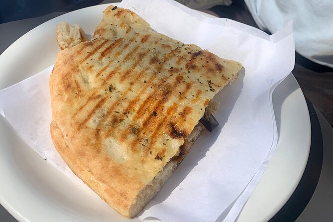 Vegan Street Food Tour - Fountain of Diana and the Jewish Quarter
