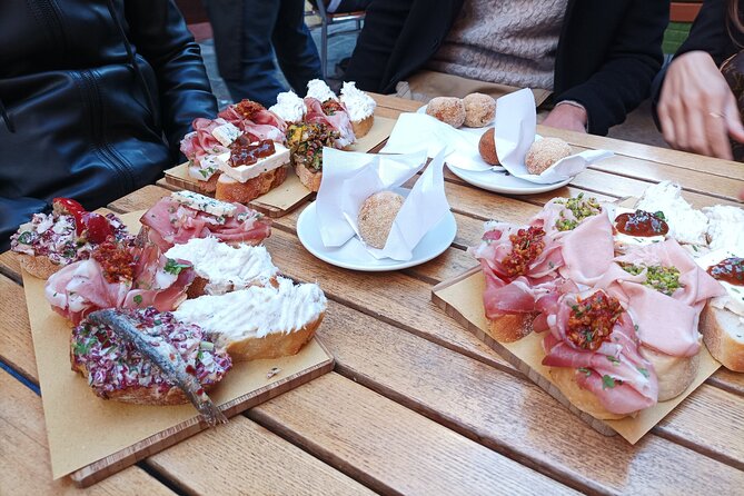 Venice Bacaro Food Tour - Eat and Drink like a Venetian - Authentic Experiences and Insider Tips