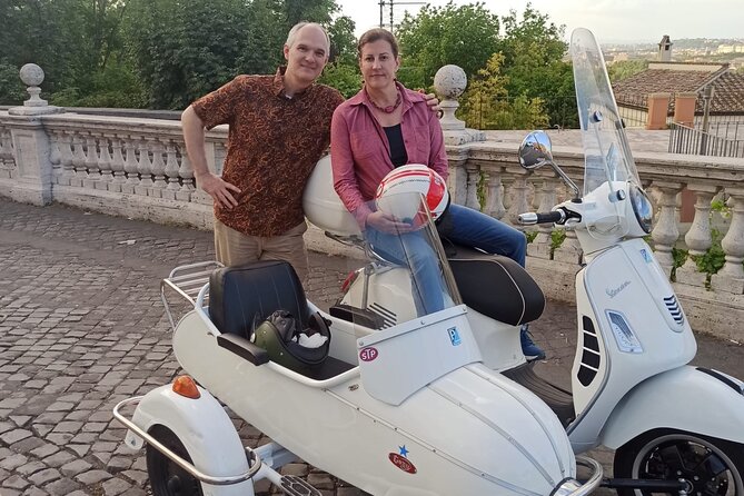 Vespa Sidecar Tour at Day/Night with Pickup - Who Will Love This Tour?