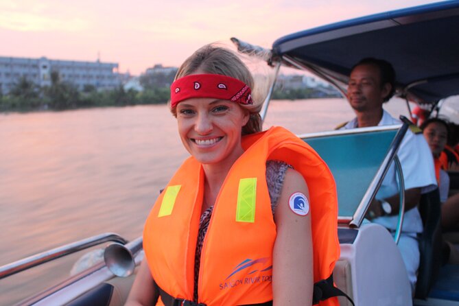 VIP Tour to The History of Cu Chi Tunnels by Speed Boat - At Cu Chi: A Firsthand Look