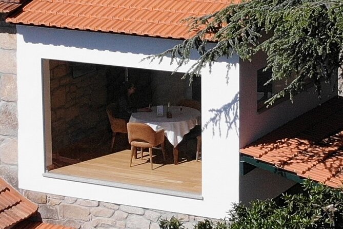 Winery Tour and Wine Tasting Quinta da Portela de Baixo in Lamego - The Experience: What Makes It Special
