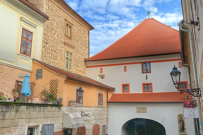 Zagreb Unveiled: Private walking tour with a local guide - Transportation, Timing, and Practicalities