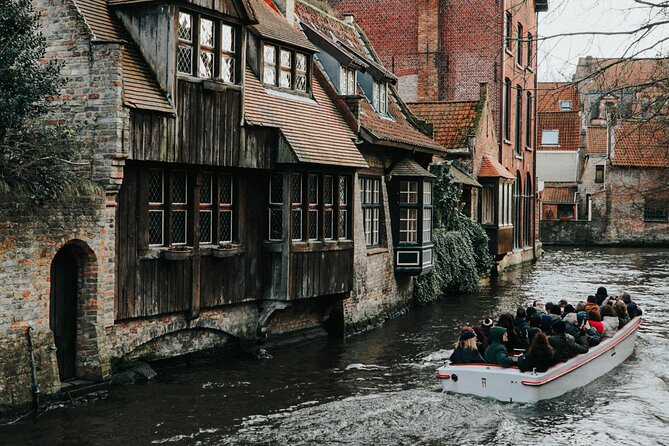 2-Hour Historical Walking Tour in Bruges with Praline Included - What Do the Reviews Say?