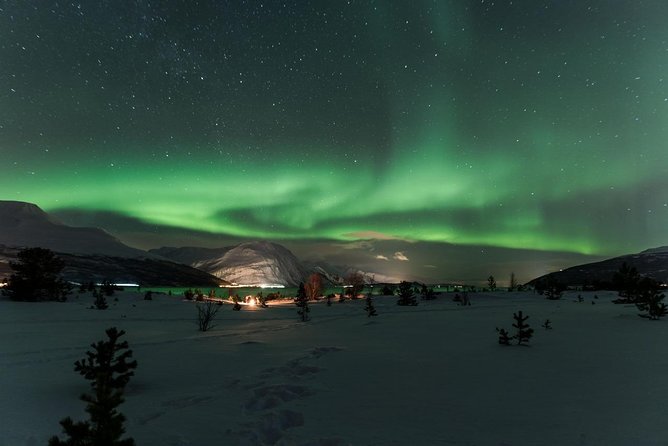 "a journey in search of the Northern Lights" | Photography - The Value: Is It Worth the Price?