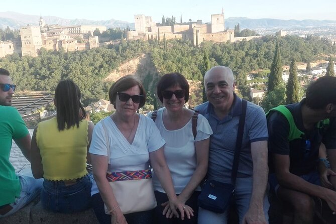 Albaicín & Sacromonte Walking Tour - FAQ About the Albaicín & Sacromonte Walking Tour