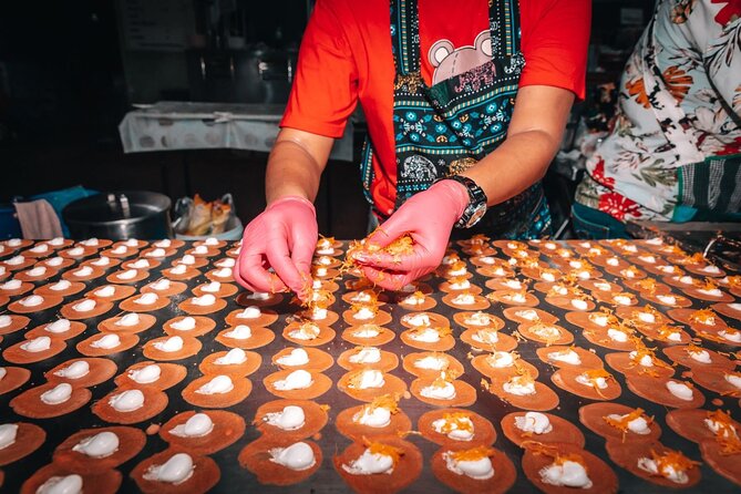 Bangkok Backstreets Food Tour 15 plus Tastings Included - Who Will Love This Tour?