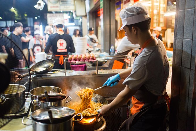 Bangkok by Night: Temples, Markets and Food Tuk-Tuk Tour - What We Think