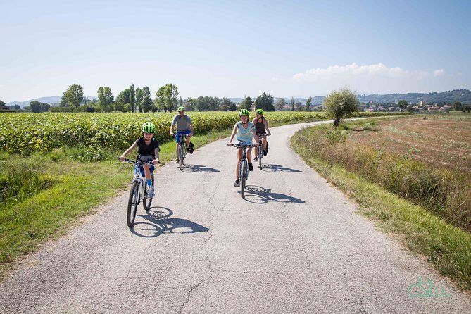 Bevagna E-Bike & Wine Tour - Authentic Experience, Small Group, and Flexibility
