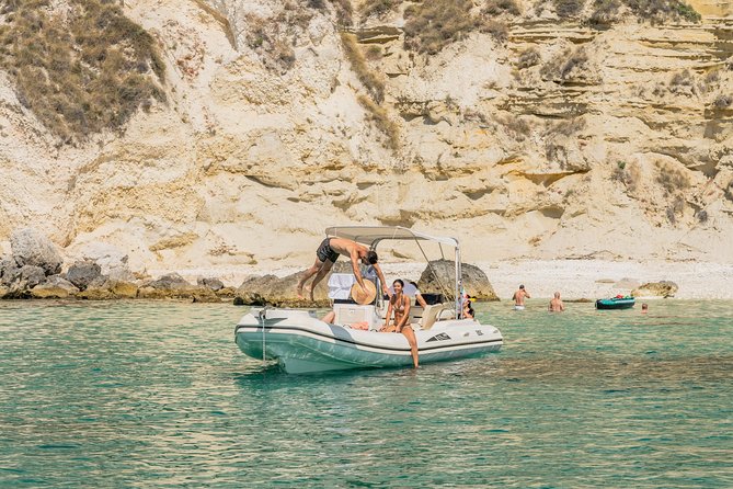 Boat Tour at Devil's Saddle: 4 Swim Stops, Snorkeling & Prosecco - Authentic Traveler Feedback
