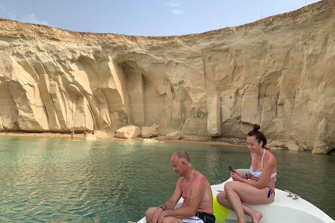 Boat tour in Pillirina, sea caves and Ortigia and prosecco - Touching on the Reviews