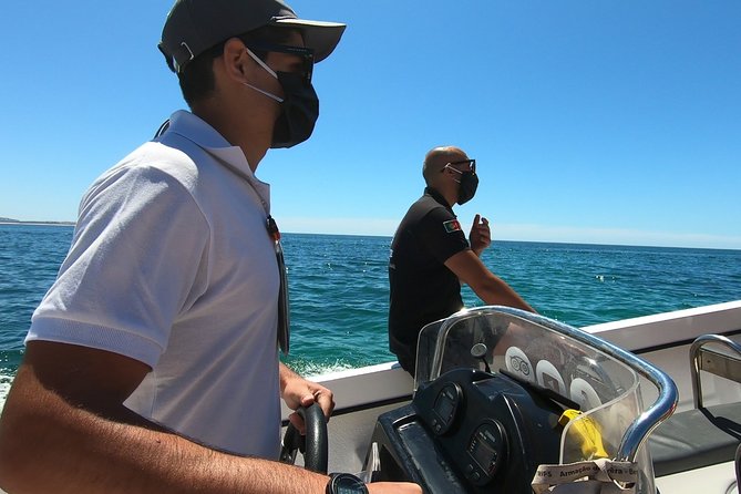 Boat Trip to the Benagil Caves from Armação de Pêra - FAQ