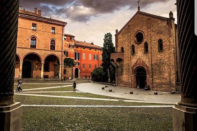 Classic Private Walking Tour Bologna - Who Should Consider This Tour?