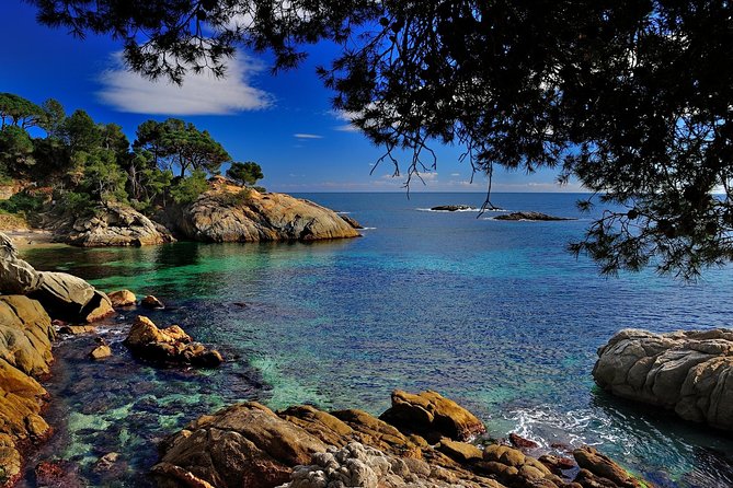 Costa Brava, Tossa de Mar Private Tour, hotel pick-up & Boat Ride - Scenic Drive and Relaxation in Sant Feliu de Guixols