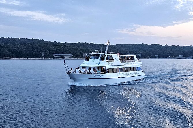Dolphin Watching & Sunset Boat Tour With Dinner and Drinks - What Travelers Say: Authentic Feedback