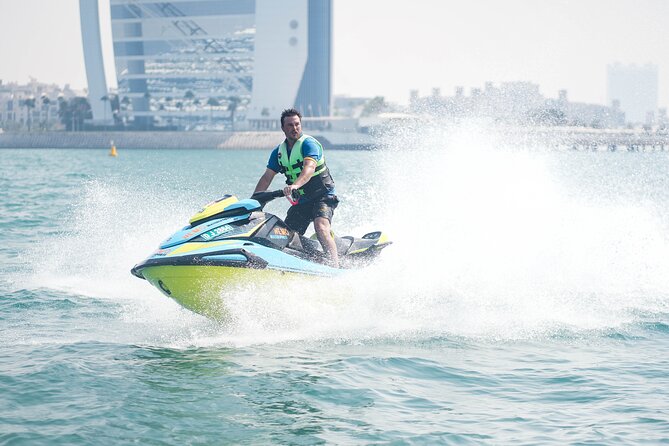 Dubai: 30min Jet Ski: Burj Al Arab w Pics, Videos, free Ice Cream - FAQ