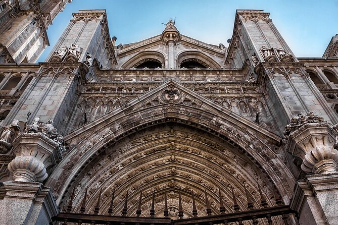Essence of Toledo: Private Tour with a Local Archaeologist - El Greco’s Masterpiece in Santo Tomé