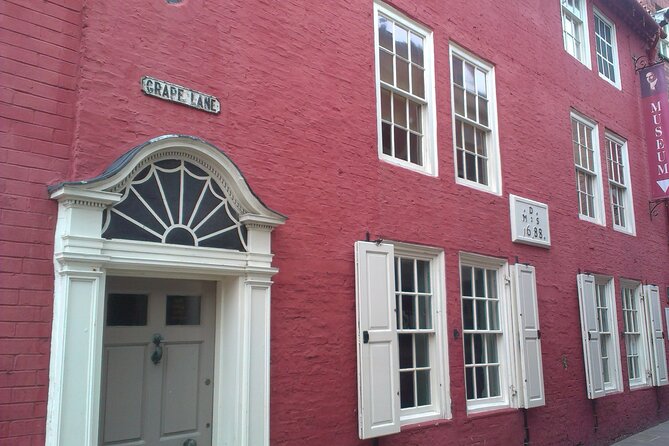 Essential Whitby: Discover the towns legends on a self-guided audio tour - Summary