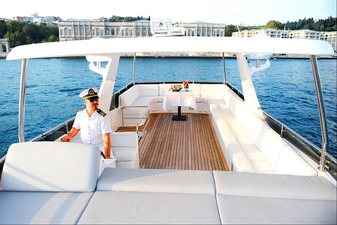 Exclusive Bosphorus Cruise - Luxury Yacht Experience in Istanbul - The Sum Up: Who Is This Tour Perfect For?