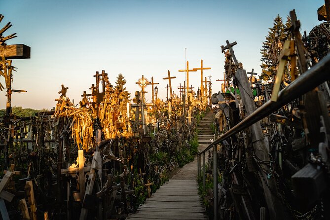 From Riga: Hill of Crosses & Enchanting Jelgava Group Tour - Who Should Consider This Tour