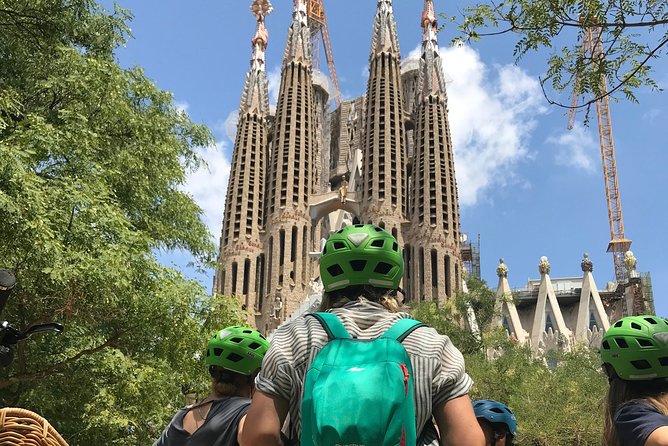 Gaudi E-Bike Tour in Barcelona - FAQs