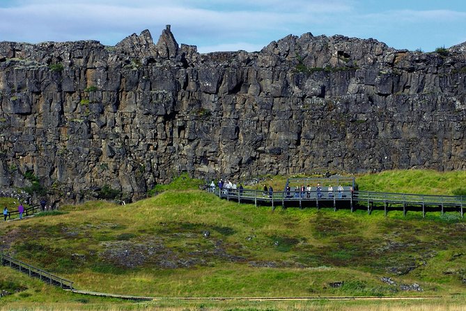 Golden Circle Day Trip with Fridheimar Greenhouse visit from Reykjavik - Þingvellir National Park: geology and history in one place