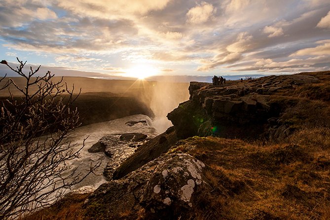 Golden Circle, Volcano Crater and Blue Lagoon Small-Group Tour - The Experience and Authenticity