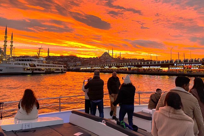 Guided Bosphorus Sunset Cruise on Luxurious Yacht - Small Group Cruise - Who Should Consider This Tour?