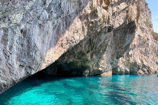 Half day tour of Capri by private boat - Frequently Asked Questions