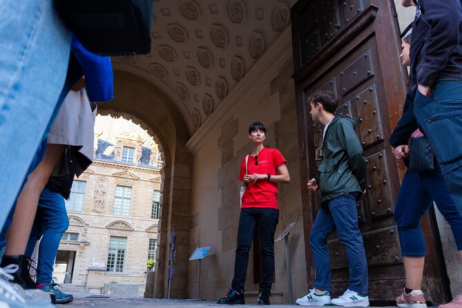 Hidden Paris: Discover Medieval Marais on a Walking Tour - Hôtel de Ville: Paris’s Historic Town Hall