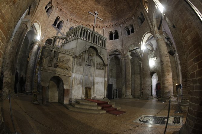 Historical Tour of Bologna - The Experience: Pacing, Group Size & Extras