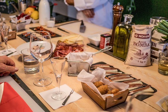 La Boqueria Market and Paella Cooking Class in Barcelona - What Makes This Tour Stand Out